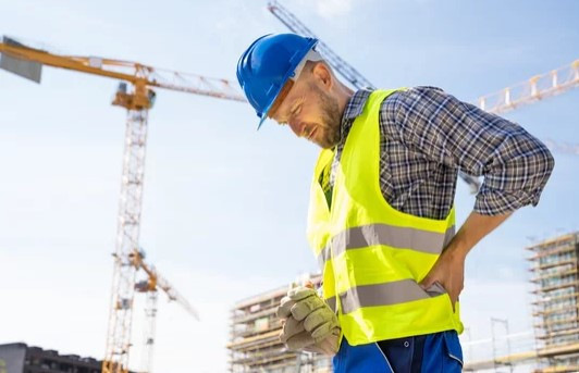 Hitzearbeiten: Alles Wissenswerte zur DGUV-Empfehlung